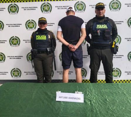 Capturado un hombre conocido como "Anderson" por el delito de extorsión | Policía Nacional de ...